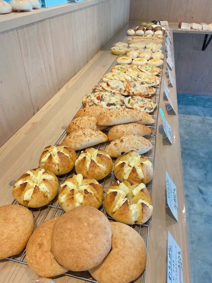 Baker theta - 【グルテンフリー】こだわり食材の米粉パンセット | パンのお取り寄せ・通販サイト「rebake（リベイク）」